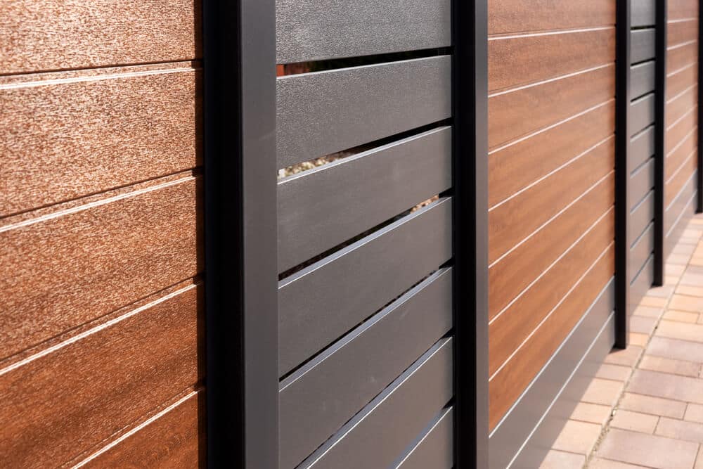 Vinyl Fence Decorating Ideas | Big Easy Fence